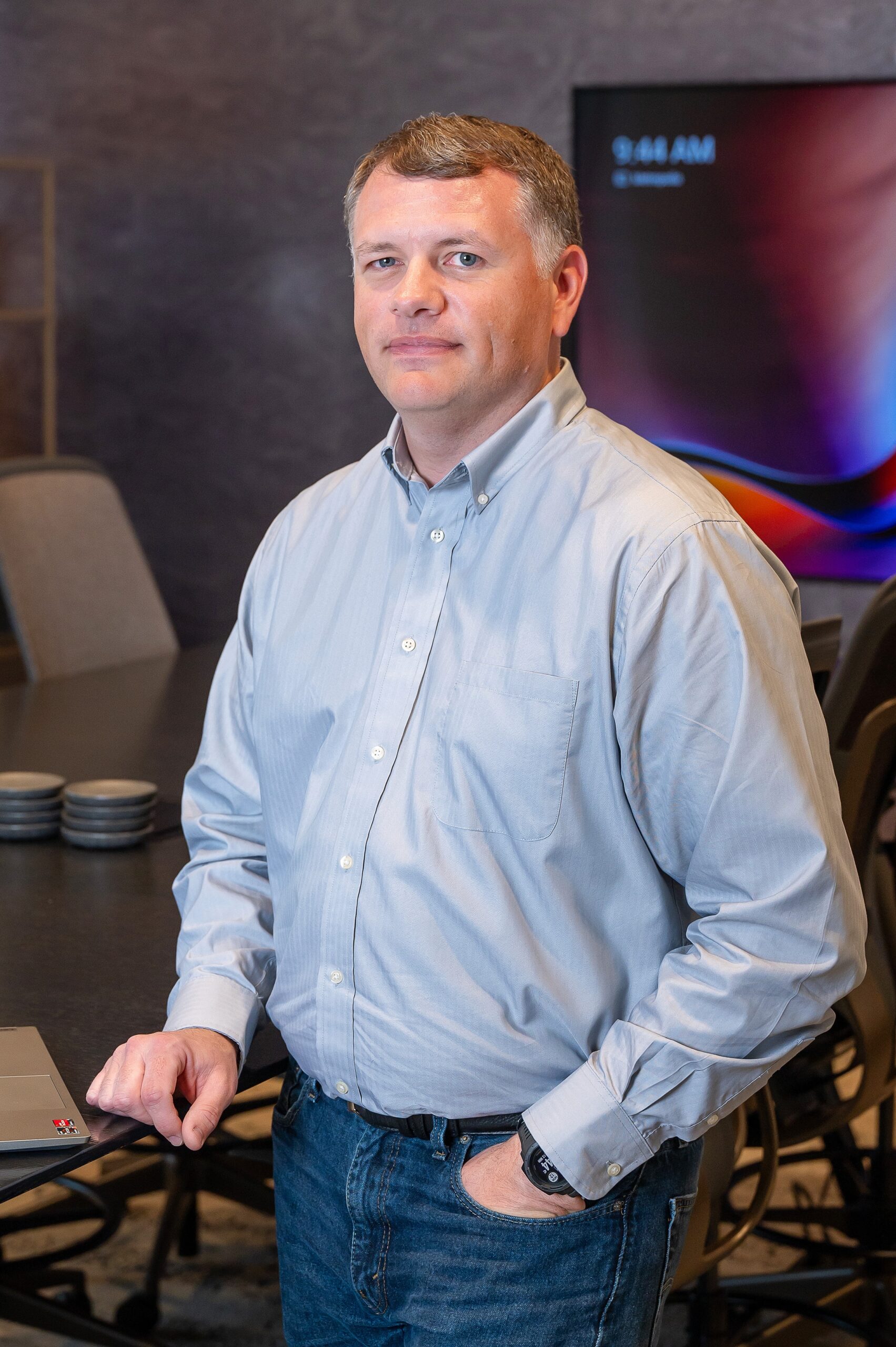 Hybrid Technology Sets Sail at Business Furniture - businessfurniture.net